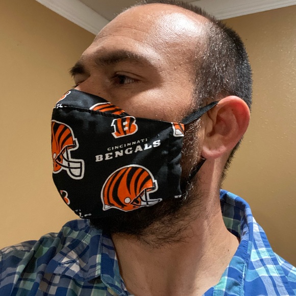 NFL | Accessories | Cincinnati Bengals Face Cover Cincinnati Bengals ...